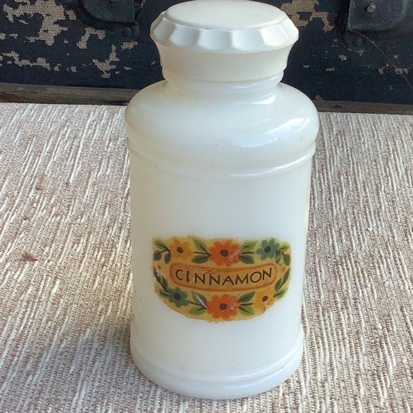Vintage | Kitchen | Vintage White Milk Glass Cinnamon Canister | Poshmark